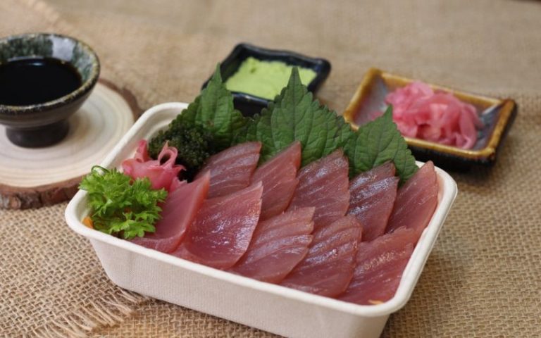What is Sashimi? Types of Sashimi and Authentic Japanese Ways to Enjoy It